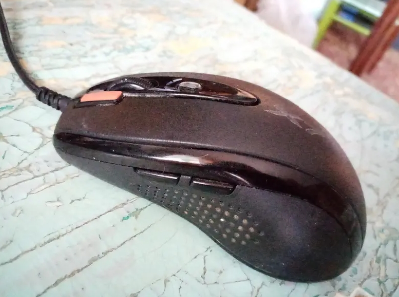 Обзор A4TECH X-710BK. Легендарная и неубиваемая проводная мышь с ...